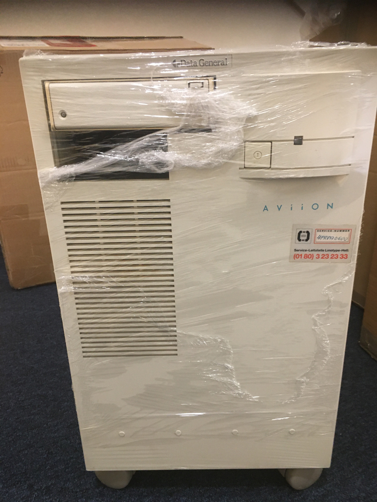 AViiON AV5500 - Data General Nova, Eclipse, MV and AV